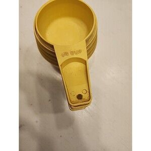 Tupperware | Kitchen | Tupperware Vintage Mustard Yellow Retro 7s ...